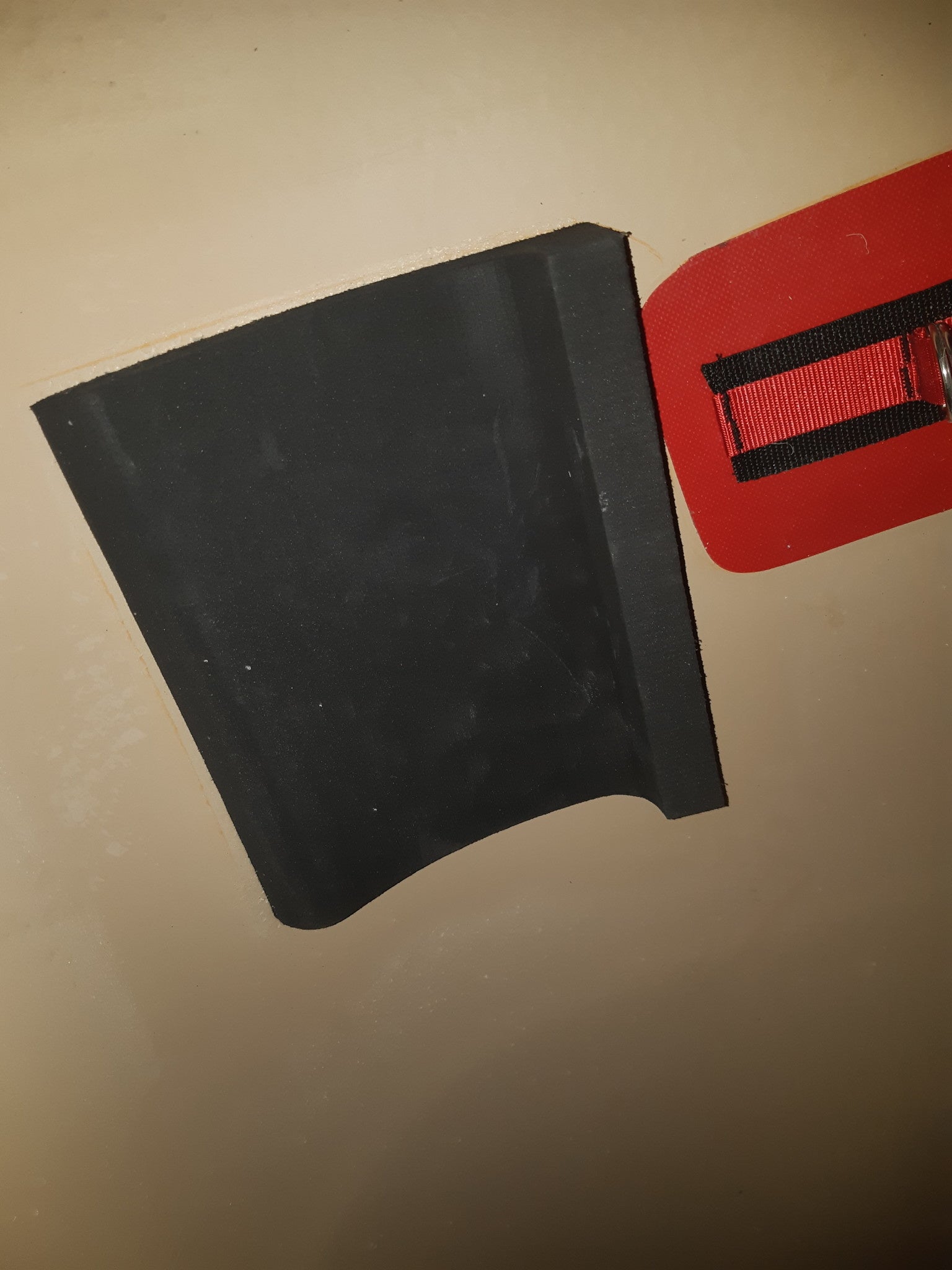 Knee-support skiff – Kayak Junky Inc